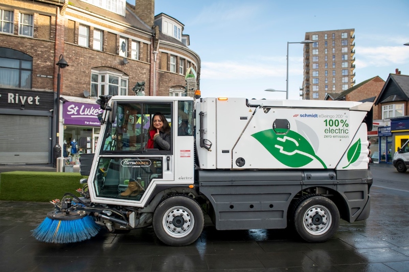Harrow Council welcomes first electric sweeper Harrow Council welcomes first electric sweeper
